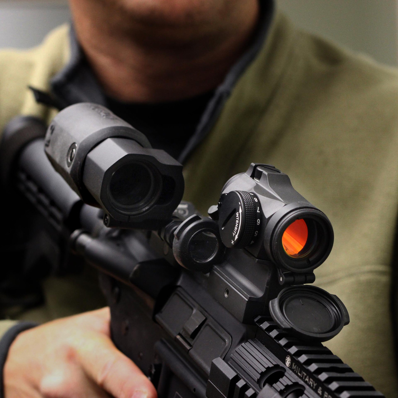 Aimpoint 3X-C Magnifier w/ FlipMount 39 mm & TwistMount Base