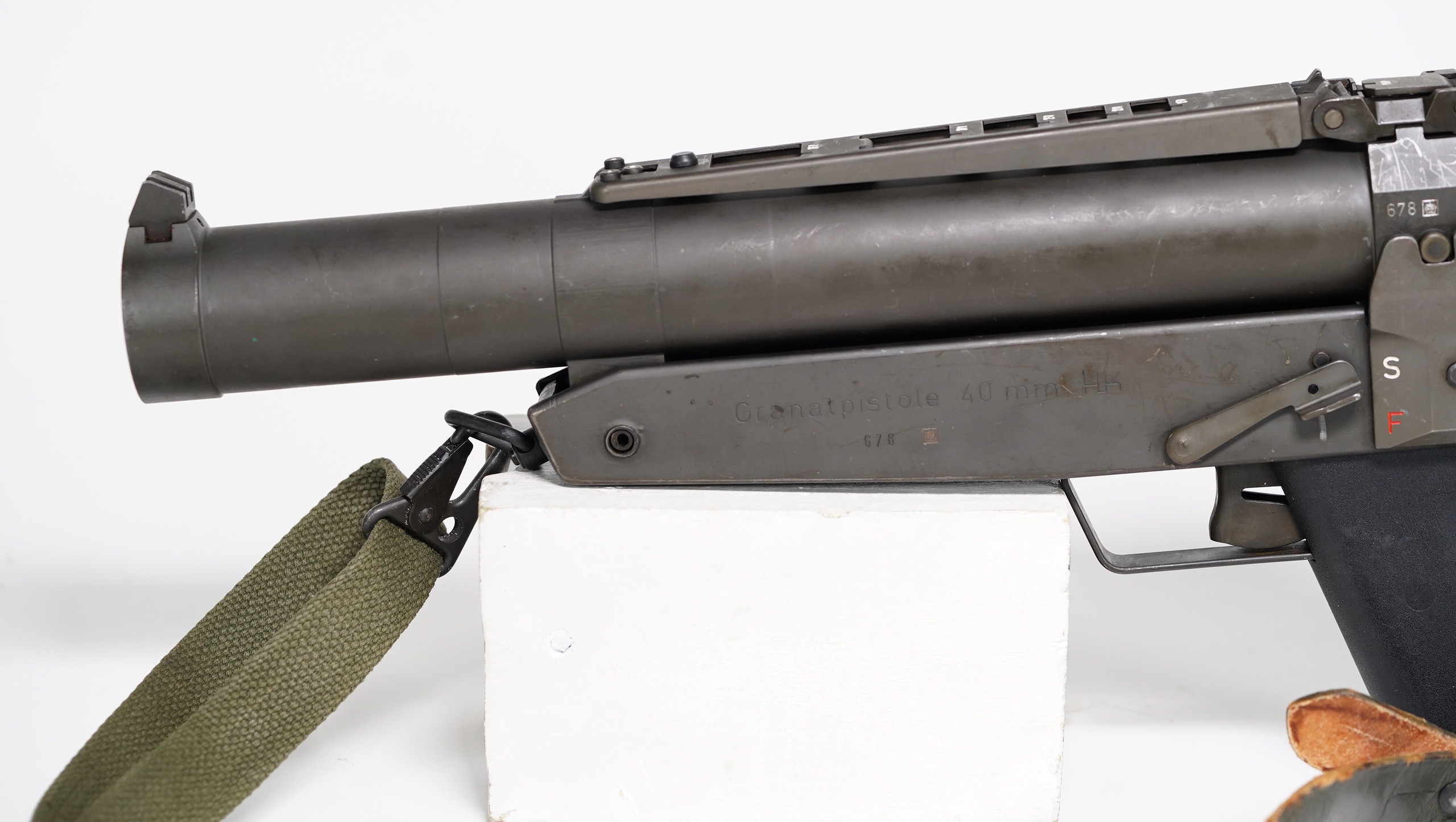 Heckler and Koch 69A1 40mm Shoulder Fire Grenade Launcher