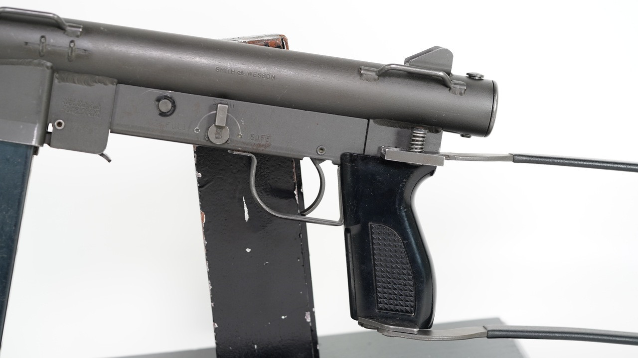 Explore the Legendary Smith and Wesson M76 Submachine Gun