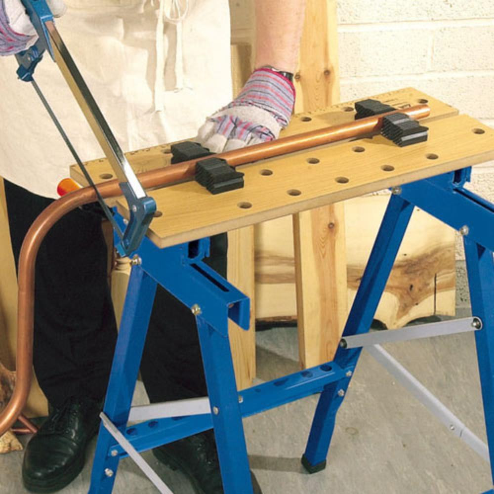 Draper Fold Down Workbench 600mm | ITS.co.uk|