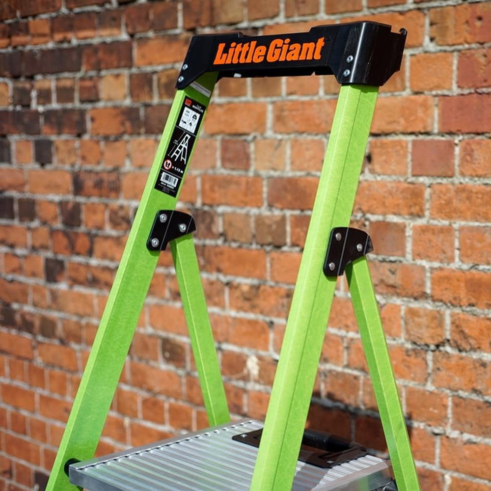 Little Giant Mightylite 6 tread Step Ladder | ITS.co.uk|