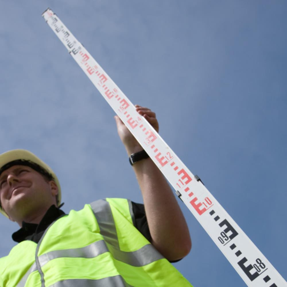 Leica CLR104 Telescopic 5m Levelling Staff | Leica Laser Targets ...