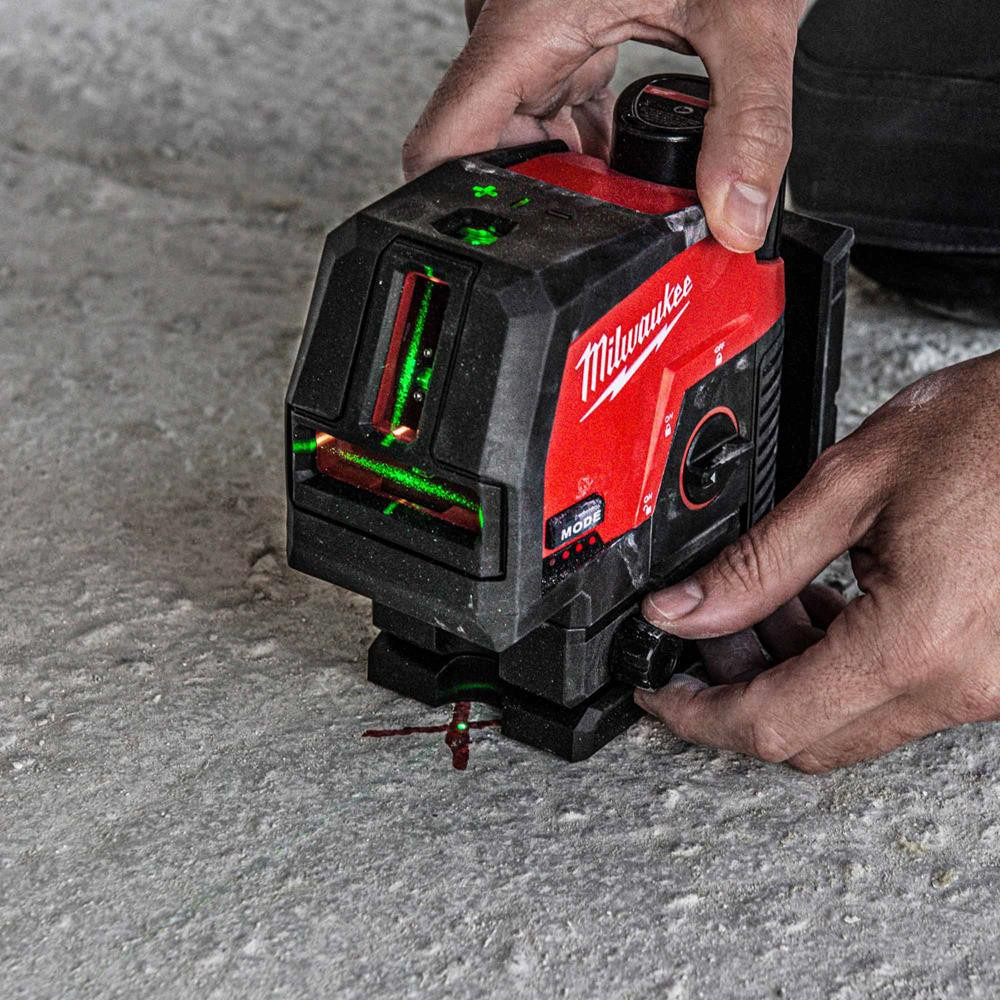 Milwaukee M12 CLLP-0 12V Green Cross Line 2 Plane Laser | Milwaukee ...