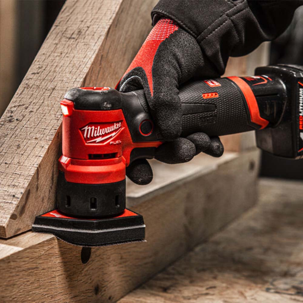 Milwaukee M12 FDSS-0B 12V Spot Sander with Tool Bag | Milwaukee Detail ...
