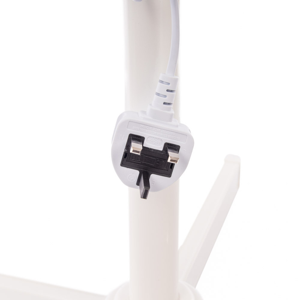 Vaunt Home 16" White Floor Standing Fan | Vaunt Fans | ITS.co.uk