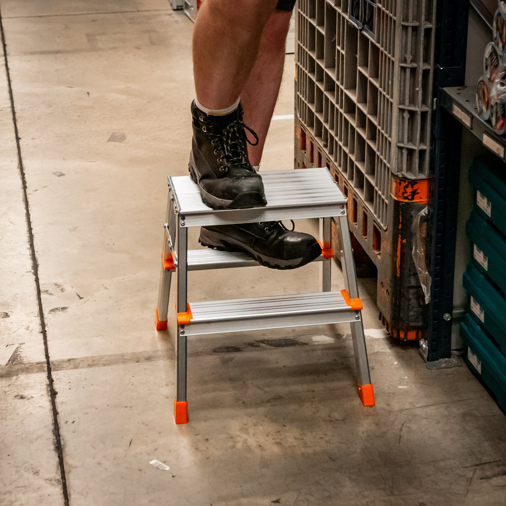 Vaunt 2 Tread Step Stool | Vaunt Step Ladders | ITS.co.uk
