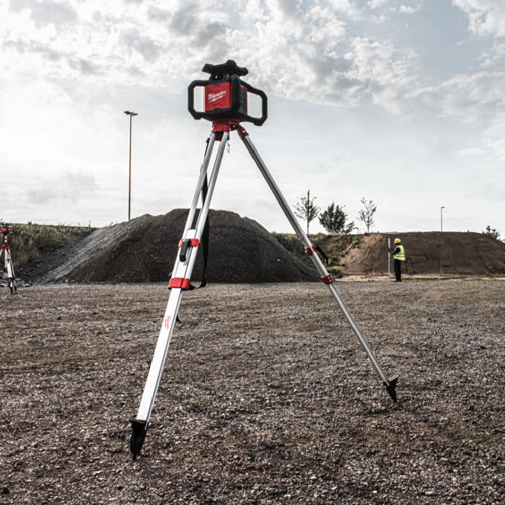 Milwaukee TRP160 1.6m Laser Tripod | Milwaukee Laser Level Tripods ...