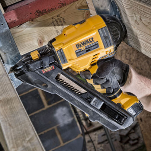 Dewalt DCN694N 18V Positive Placement Nail Gun | Dewalt Positive ...