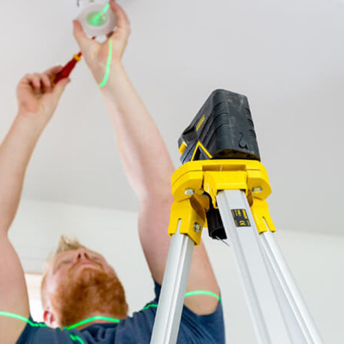 Stanley FMHT775981 SCG-P5 FatMax Cross & 5 Spot Laser - Green Li-Ion