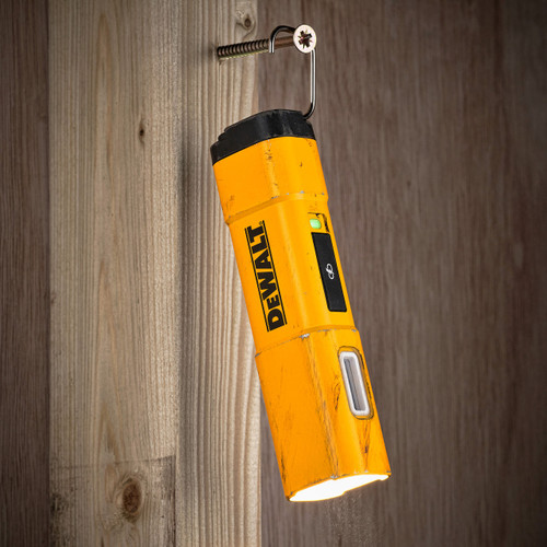 Dewalt DCL183-XJ Rechargeable USB-C Flashlight | Dewalt Torches ...