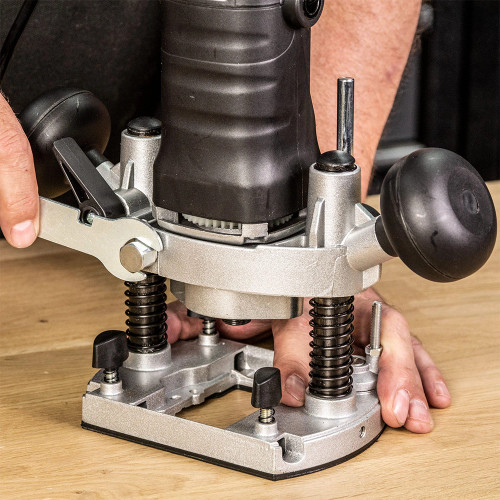 Trend T4EK 1/4'' Plunge Router - 240V | Trend Routers & Trimmers | ITS ...