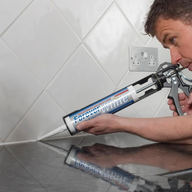 Everbuild Forever White Silicone Sealant, 295 ml | Everbuild Sanitary ...