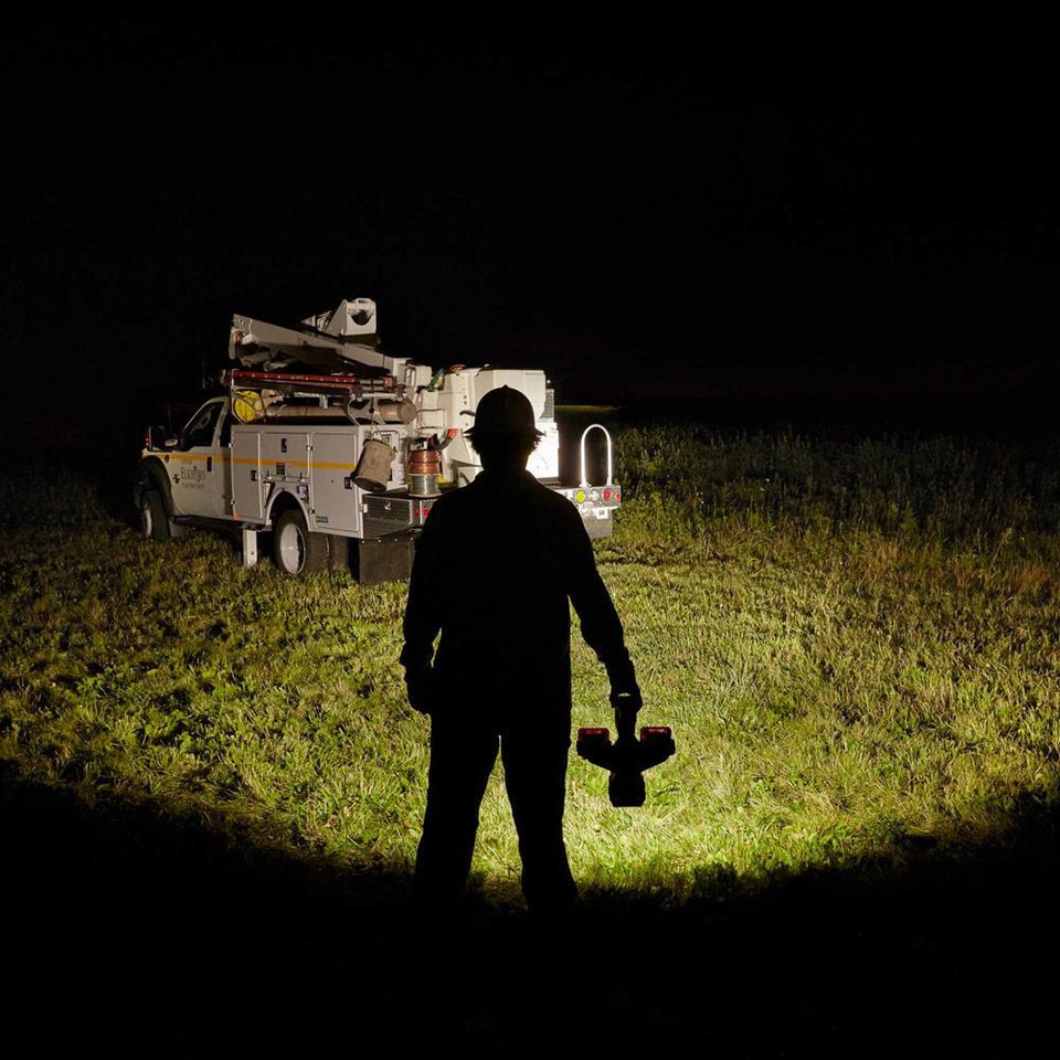 Milwaukee M18 UBL 18V LED Utility Bucket Light - Body | ITS.co.uk|