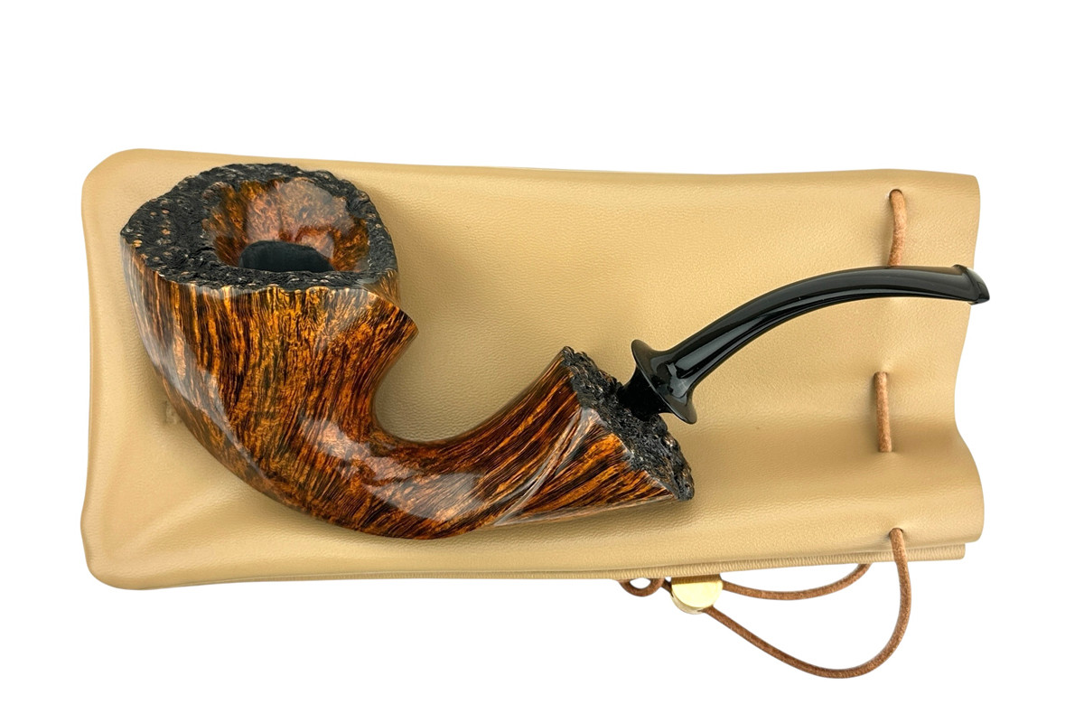 C-Pipe Pipe Smooth Freehand Wave Plateaux N14385 - SmokersHaven.com
