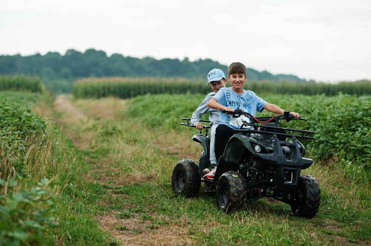 How to Teach Your Child to Ride a Kids 4 Wheeler Safely ...