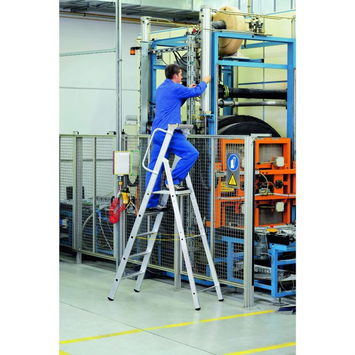 Zarges EN131 Master Step Ladder with Double Handrails | Safe