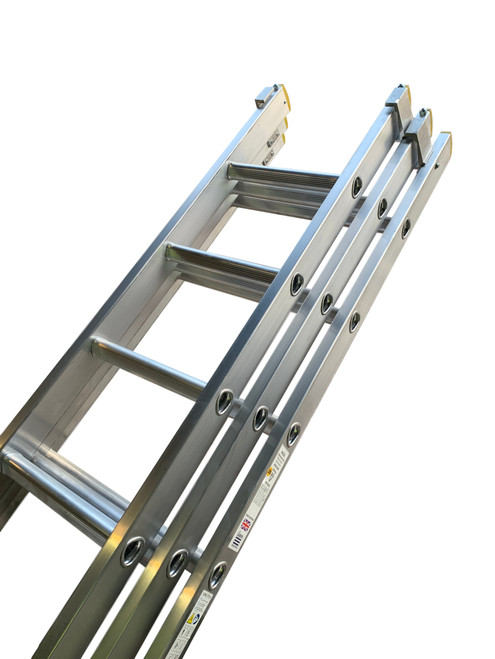 LFI Pro EN131 H7 Aluminium Triple Section Extension Ladder