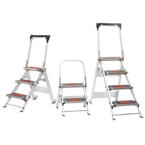 Little Giant EN14183 Professional Safety Step Ladder - Ladders.co.uk