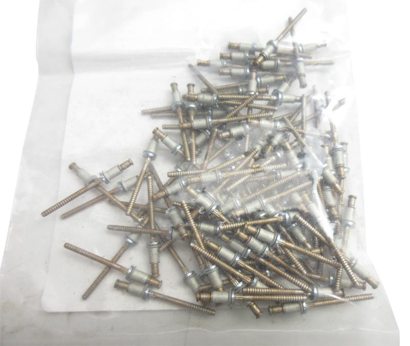 Cherry Aerospace CR3245-4-02 CherryMAX Unisink Head Locked Spindel ...