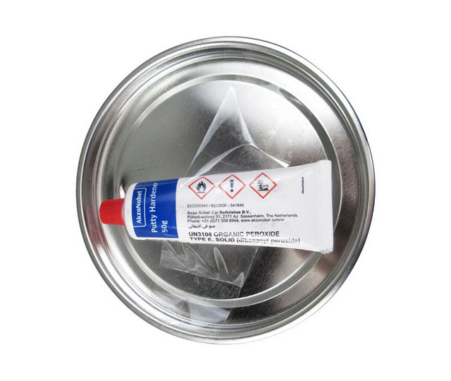 AkzoNobel Polystop LP Peroxide Cured Polyester Surfacer