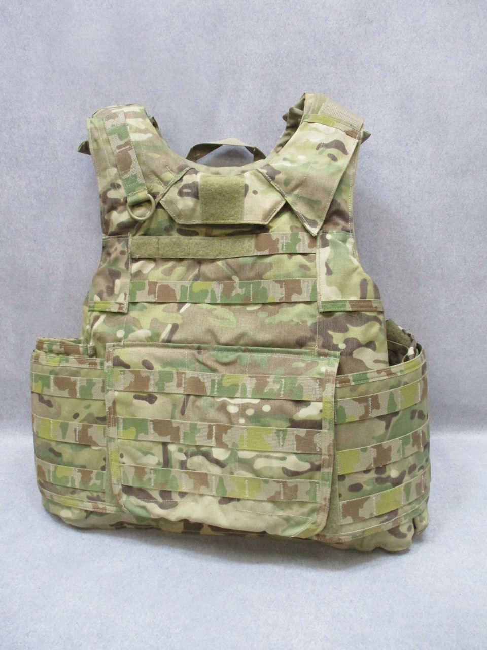USGI IOTV Gen II Plate Carrier w/ Soft Armor Inserts – Multicam – Small