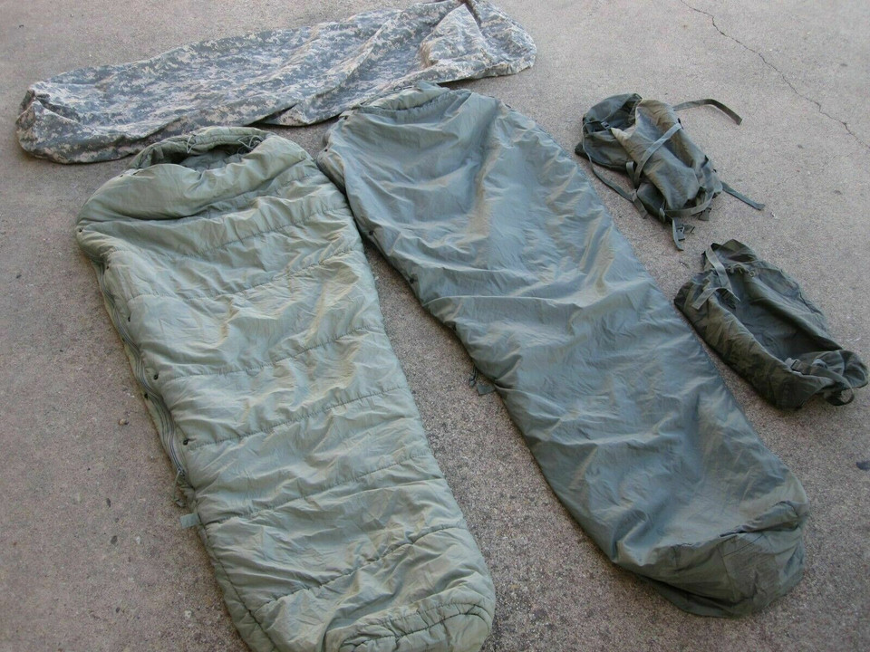 COMPLETE ARMY ISSUE SLEEPING BAG MILITARY SLEEP SYSTEM 5 PART ACU ...