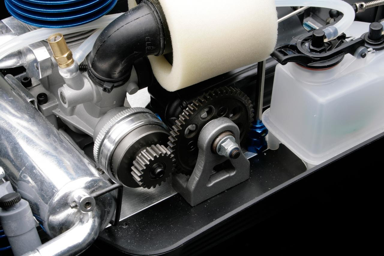 MGT 8.0 Nitro Ready-to-Run - Associated Electrics