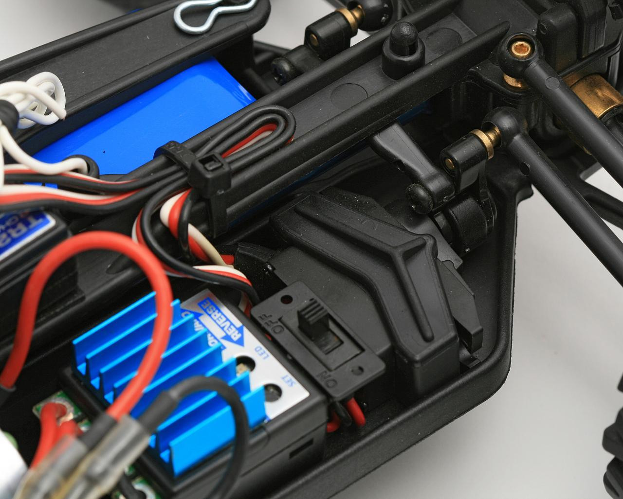 RC18MT Ready-to-Run - Associated Electrics