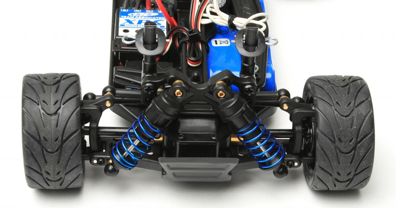 RC18R Ready-to-Run - Associated Electrics