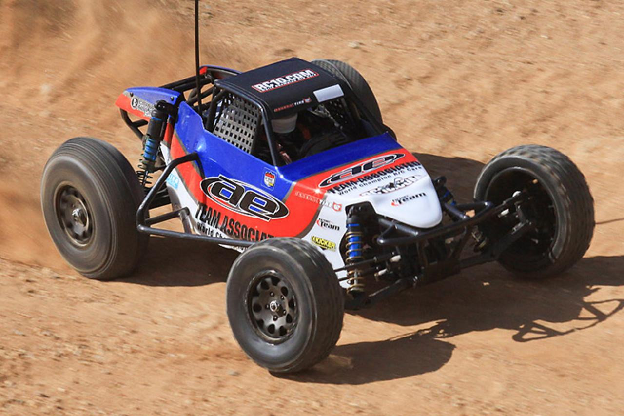 SC10B Brushless Ready-To-Run LiPo Combo - Associated Electrics