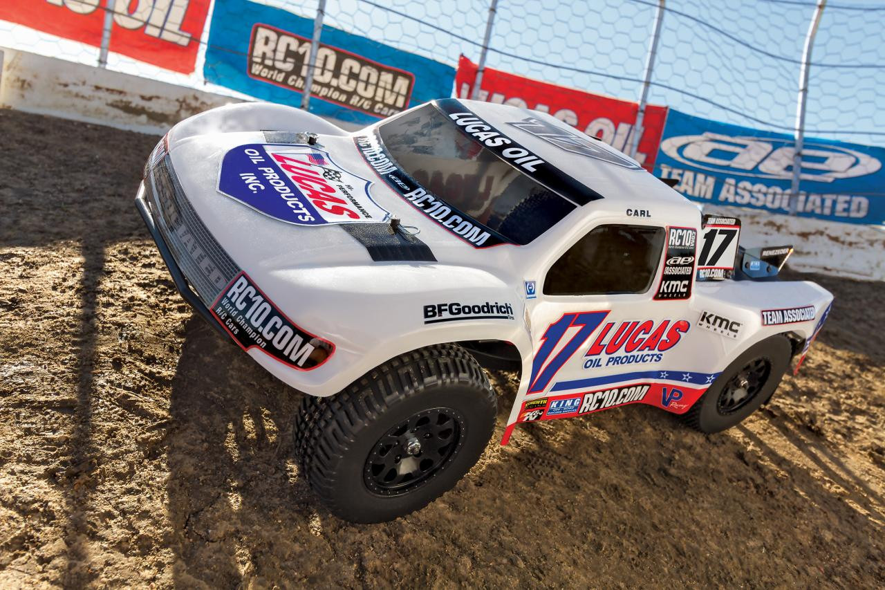SC10.3 Lucas Oil Brushless Ready-to-Run - Associated Electrics