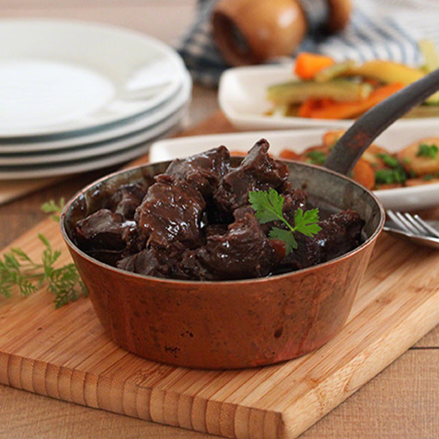 Braised Ox Cheeks, Veg and Balsamic Vinegar Recipe | Donald Russell