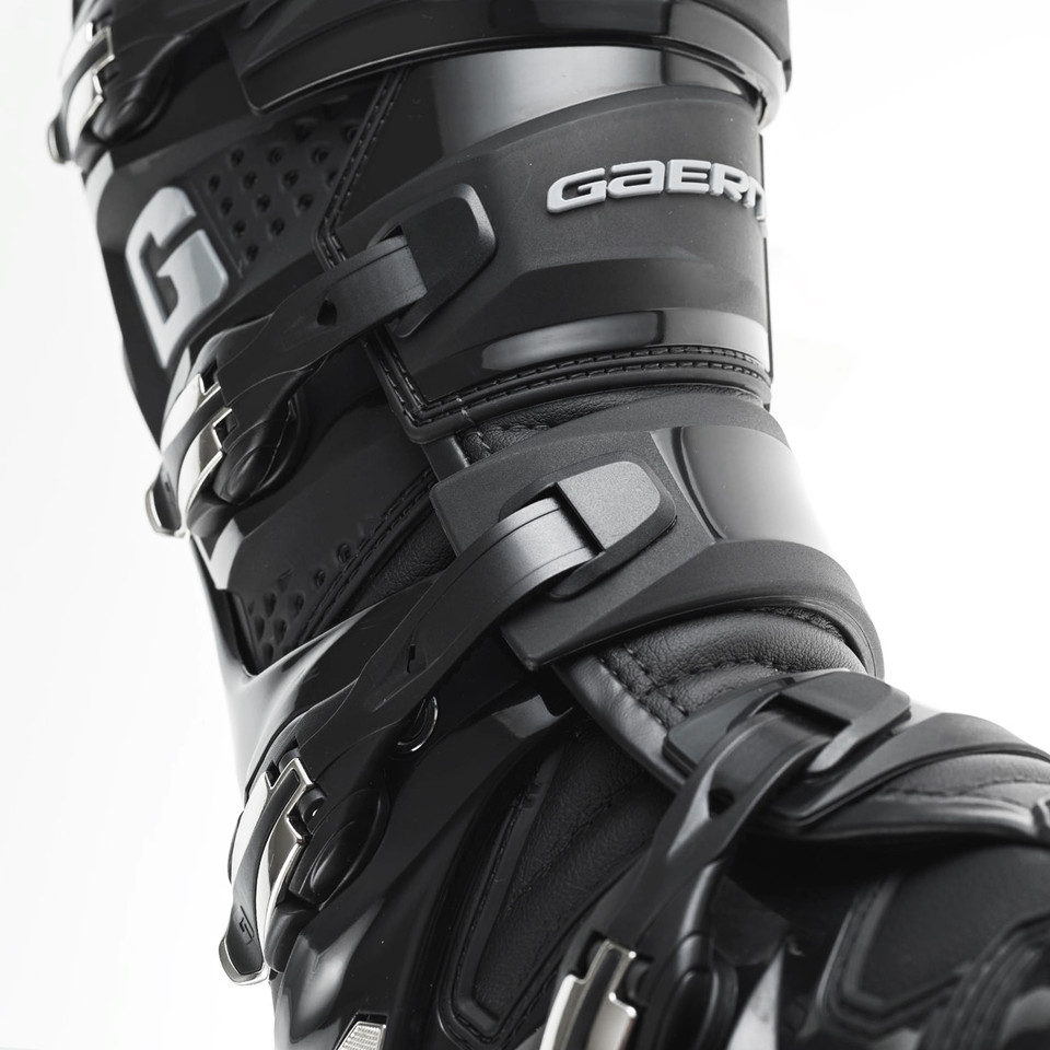 SG12 ENDURO BLACK - GAERNE