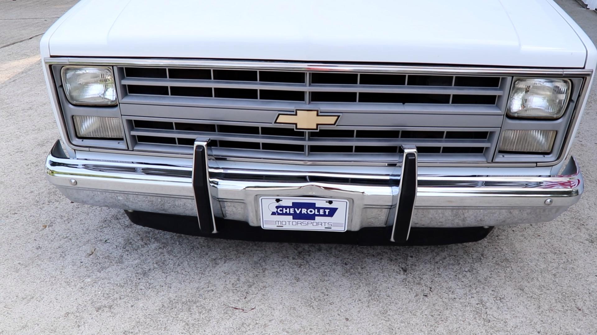 How To: Install a 1983-87 Chevrolet C/K 10 Truck & 1985-88 Suburban ...