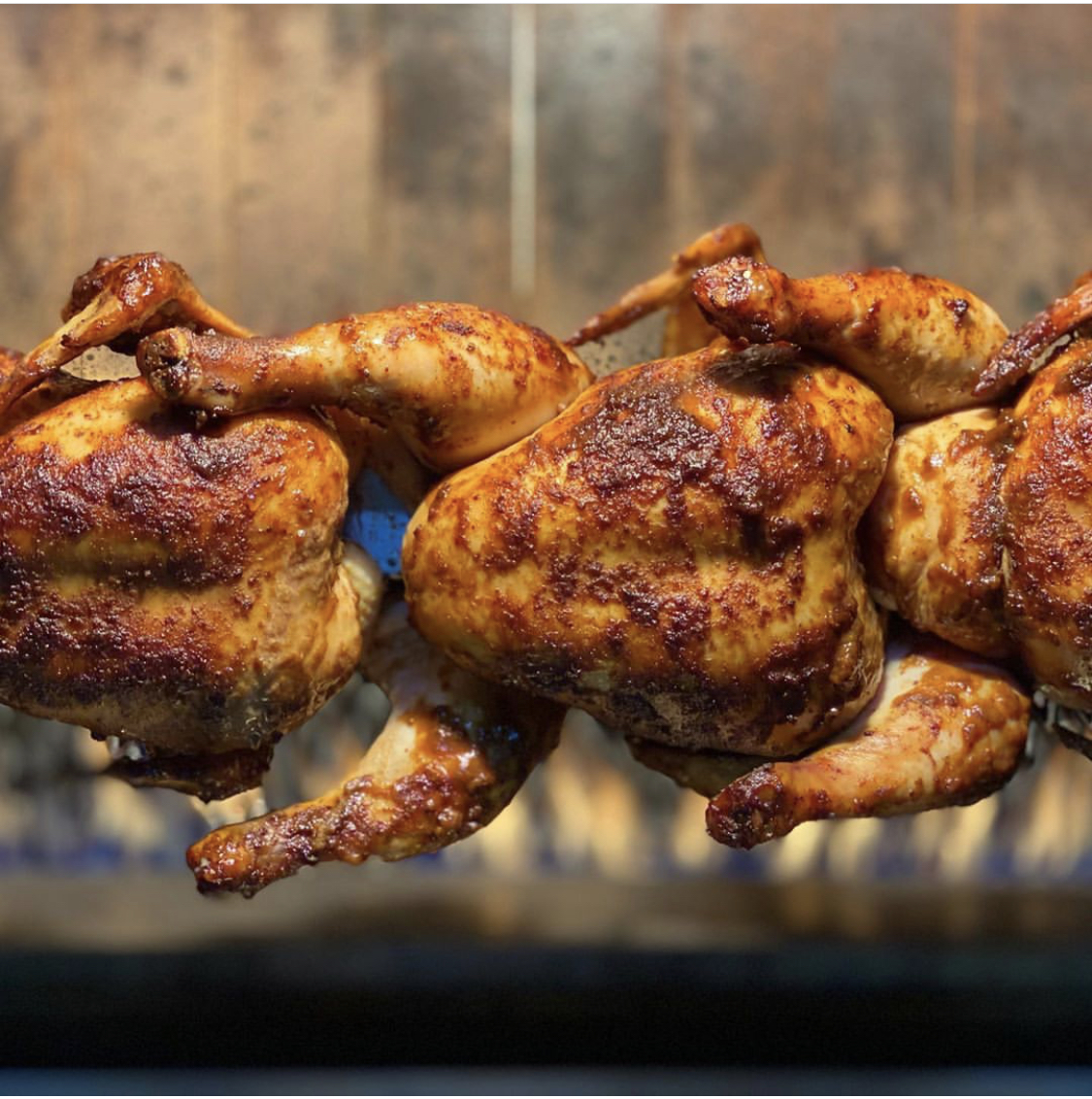 ROTISSERIE CHICKEN - WHOLE