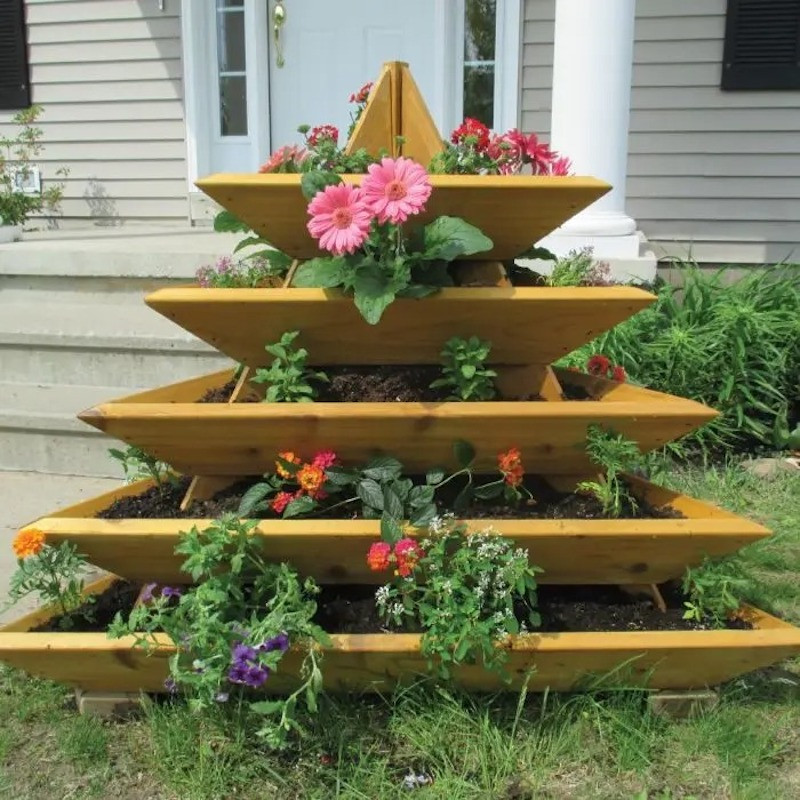 TrioLife Plant Pyramid 5-Level Cedar Planter | Plant Addicts