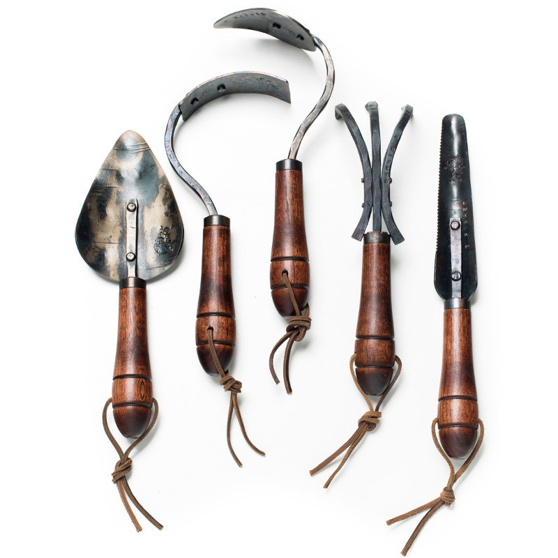 Hand Forged Garden Trowel | Plant Addicts