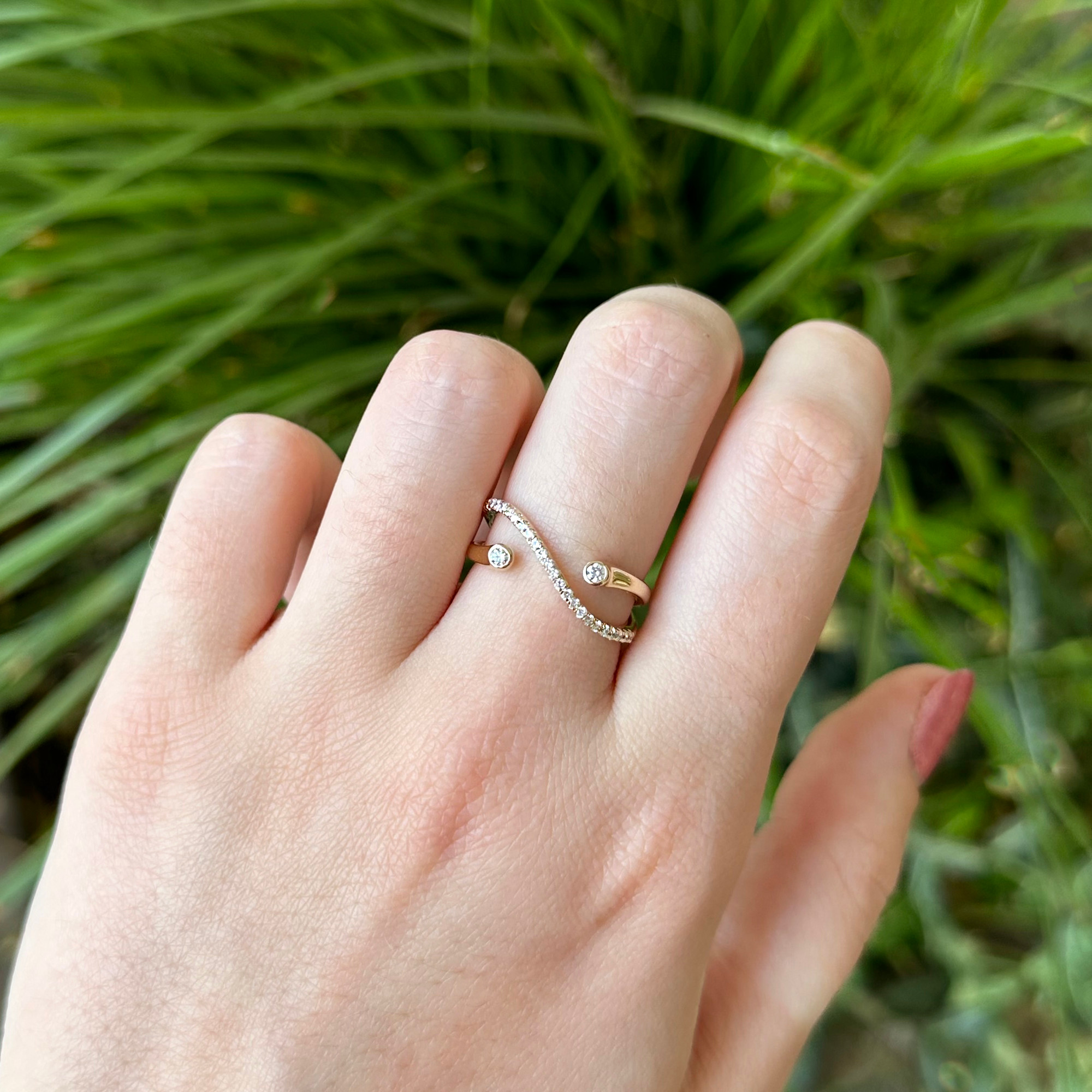 Brevani Diamond Peek A Boo Ring