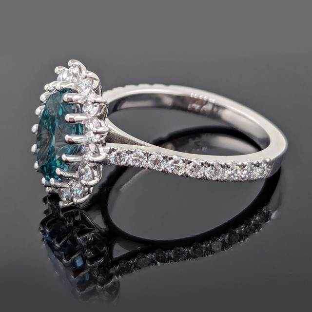 Gorgeous ready to go, in stock, engagement rings for $3K, or less!