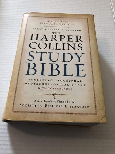 HarperCollins Study Bible - Labyrinth Books