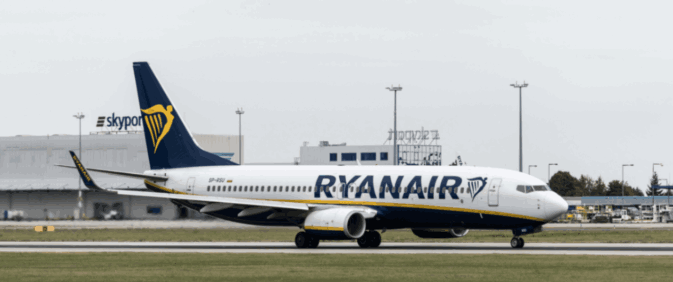 Best Bags to Take on Ryanair Flights - Luggage Superstore