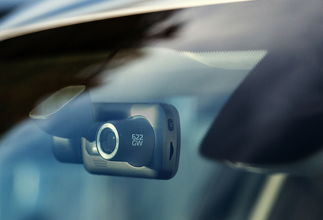 What is a G-Sensor on a Dash Cam? - Nextbase - United States