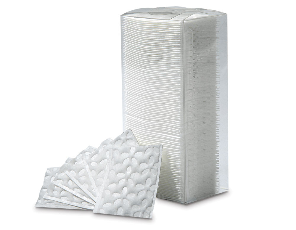 Beauty Essentials embossed nail wipes (100) - Ellisons