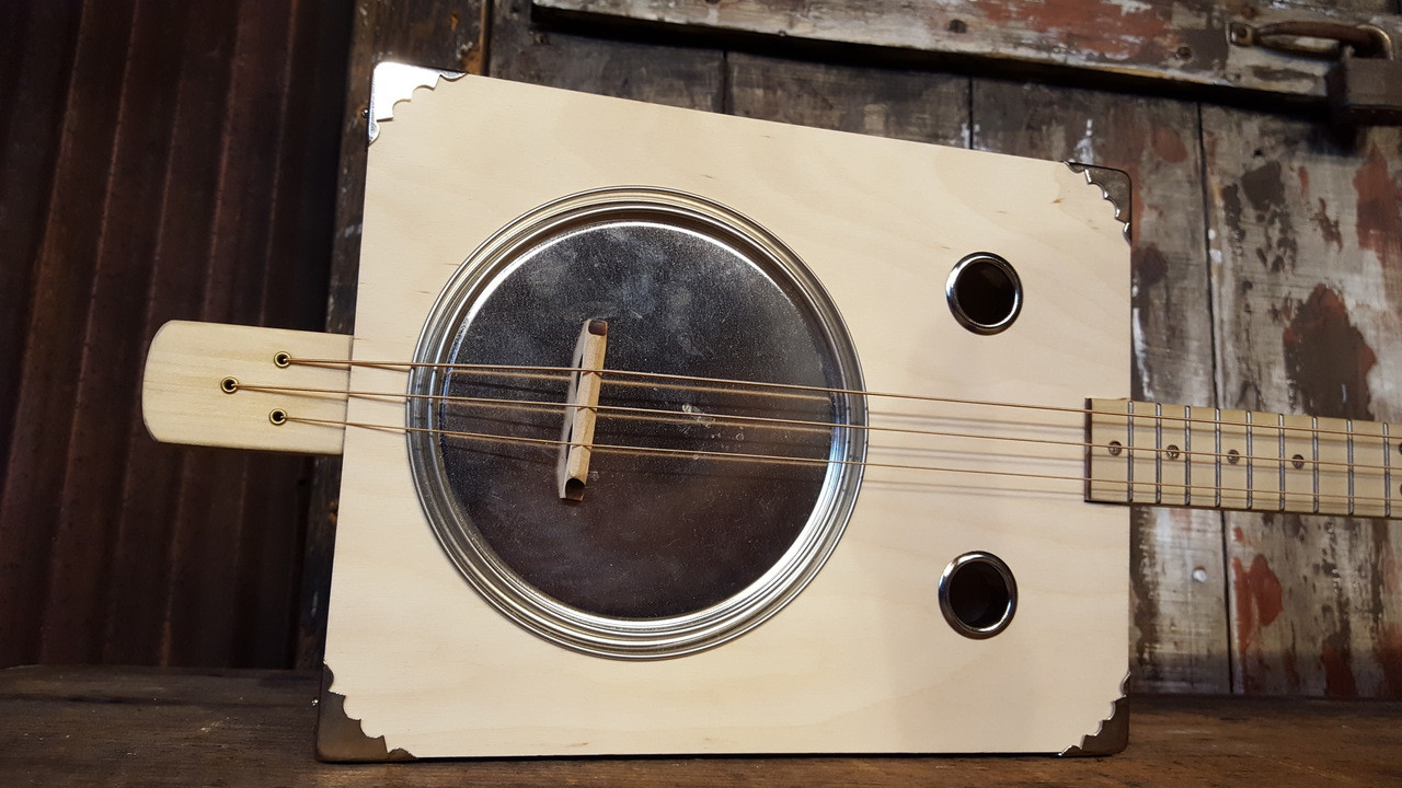 "Tin Pan Alley" 3-String Paint Can Resonator Guitar Kit - C. B. Gitty ...