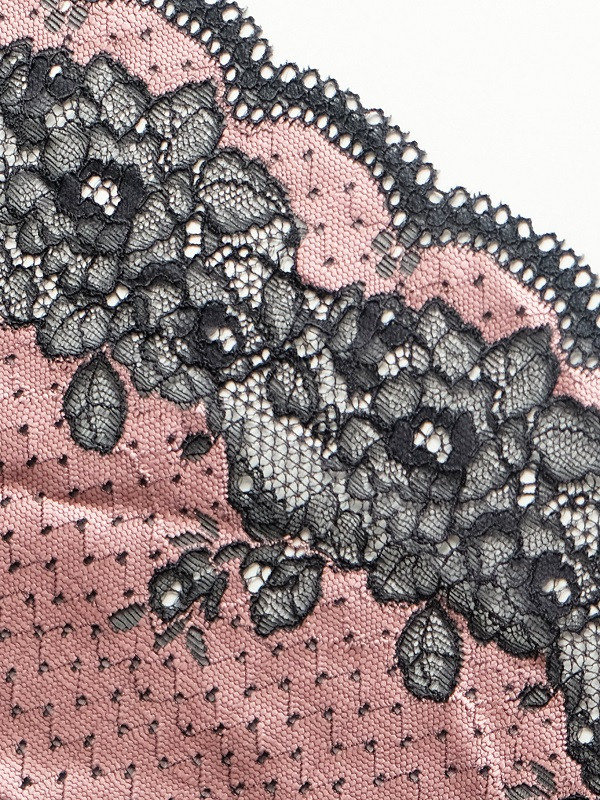Pin Up Black 25cm Rigid Lace