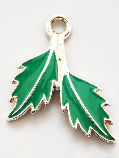 Leaf Enamel Bra Pendant