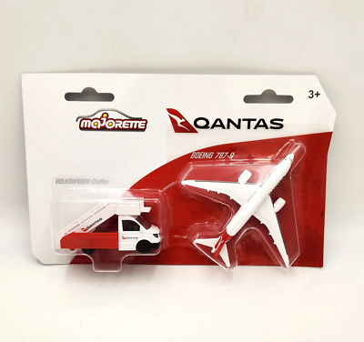 Majorette Qantas Plane And Vehicle - Boeing 787 and Crafter - Uncle ...