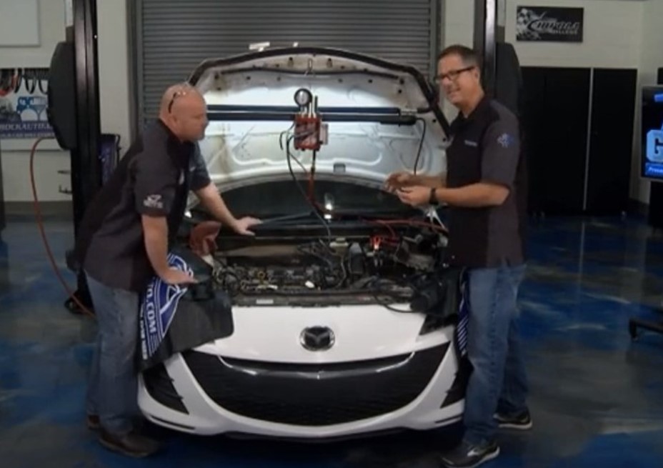 Smoke Machines for Automotive Repair: Guide for Auto Technicians - Wise ...