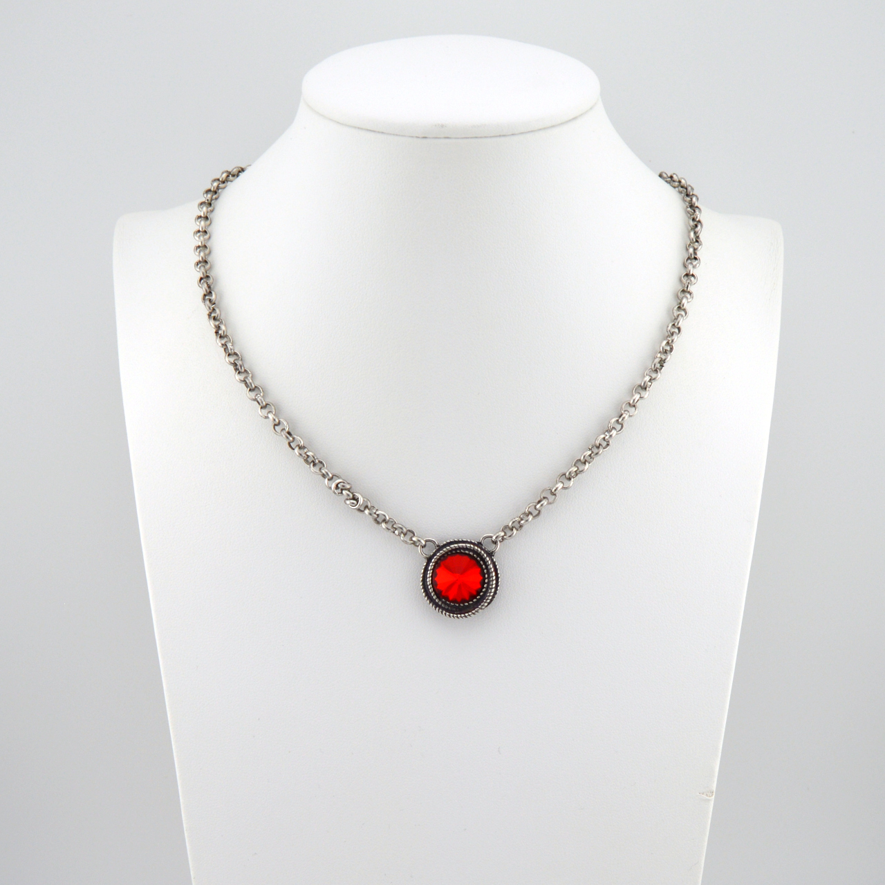 Light Siam 12mm Wave Pendant Necklace