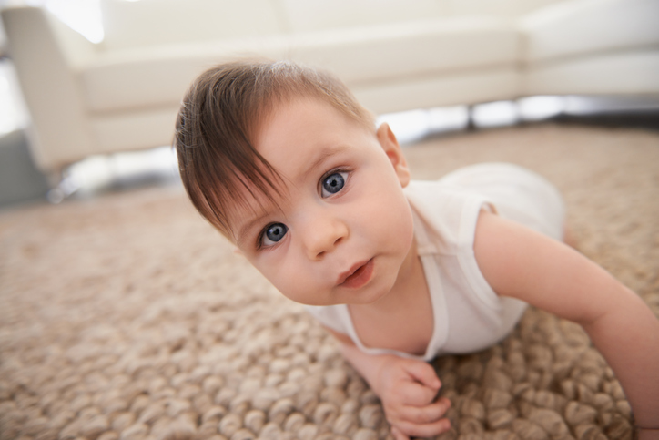 How to Handle a Curious Baby: Tips for Dealing With Adventurous Babies ...
